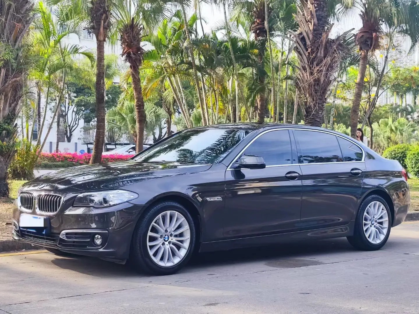 二手宝马5系实拍 多重优惠仅13.9万（全文）_宝马5系 2024款 525Li 豪华套装_汽车新闻-中关村在线