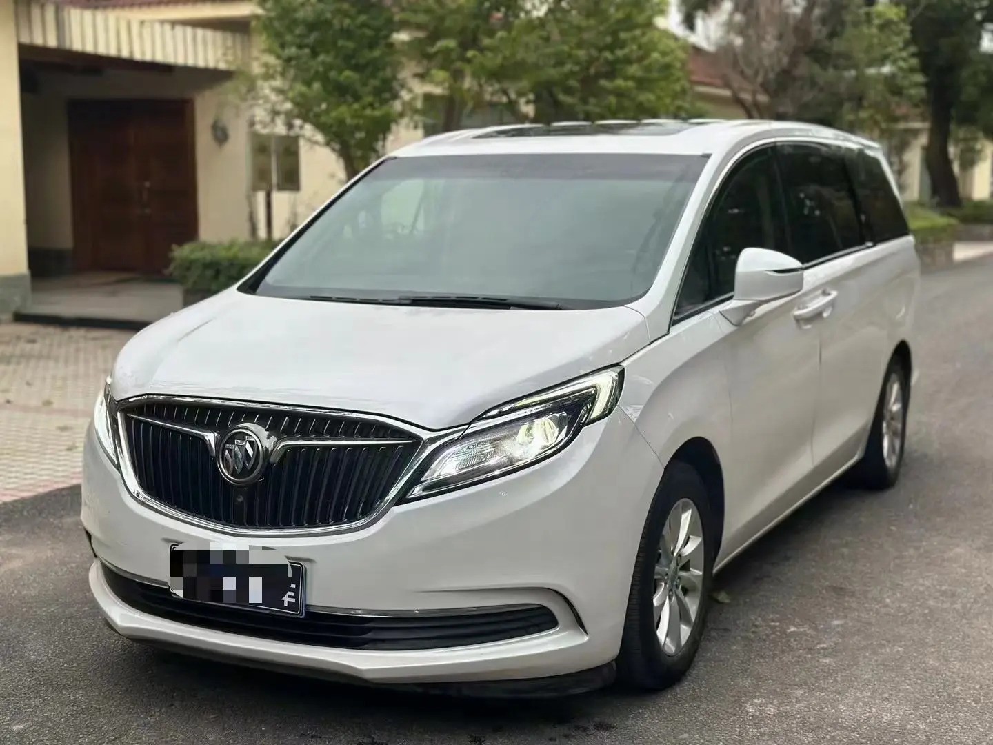 16万就能买别克GL8 二手MPV性价比实在太高了（全文）_别克GL8 2023款 ES陆尊 尊享型_汽车新闻-中关村在线