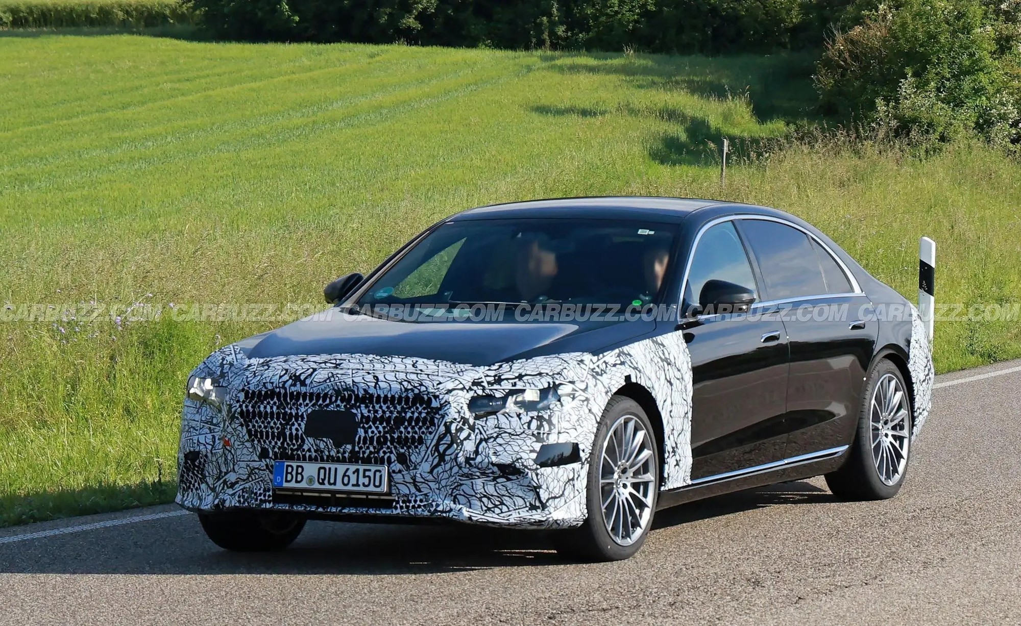 奔驰S级轿车谍照曝光 新车上市_奔驰S级 2024款 S 400 L 商务型_汽车新闻-中关村在线