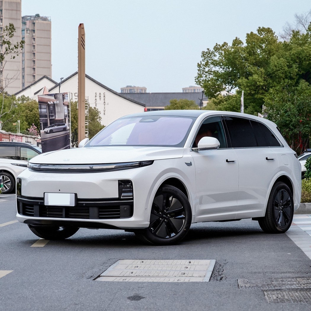 40万内增程式5座SUV推荐：问界M7/M8与理想L7实用车型对比（全文）_鸿蒙智行 问界M7 2026款 增程 Pro+四驱版 5座_汽车-中关村在线