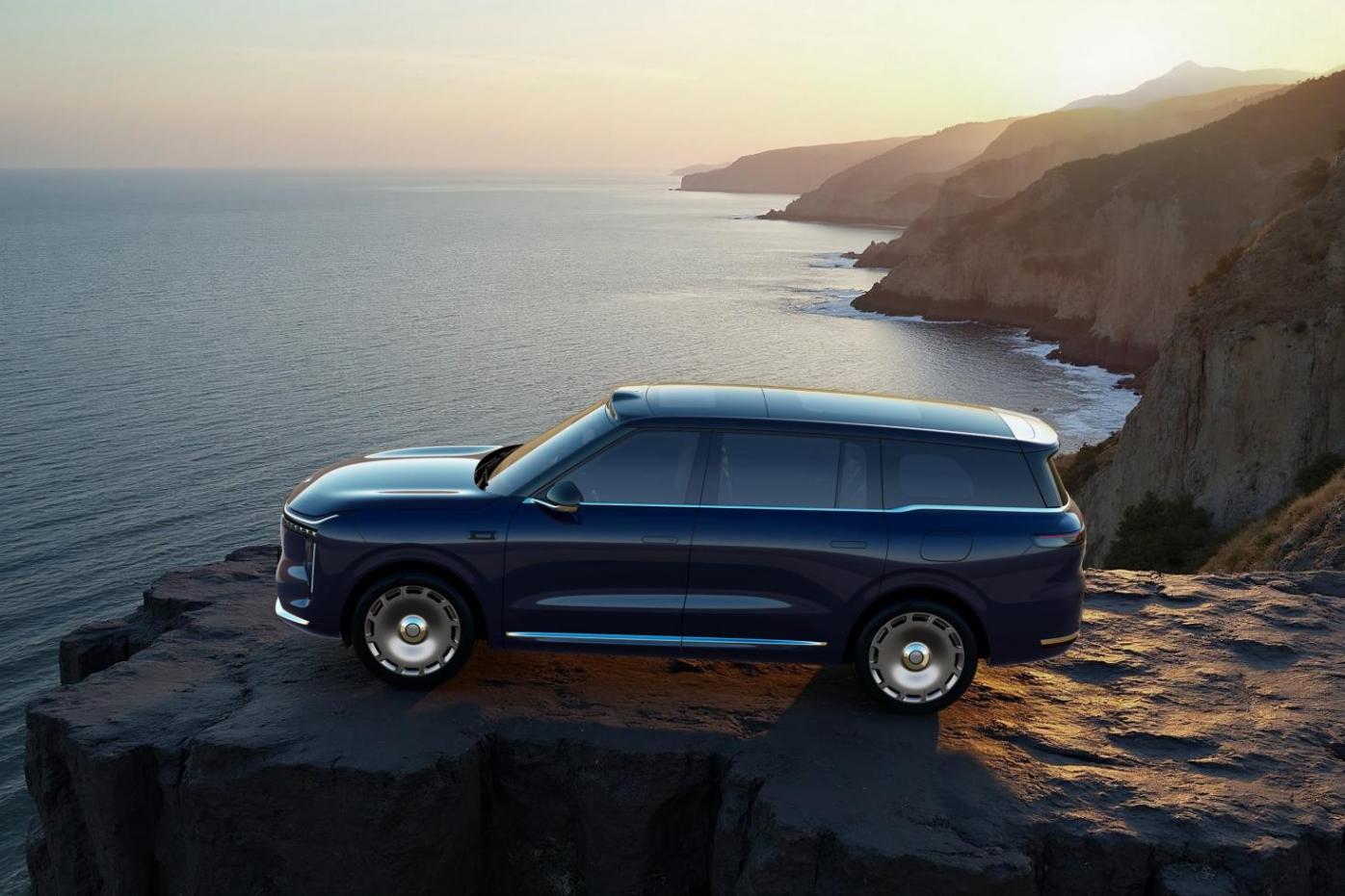 上汽旗舰·智己LS9 33.69万元起，撼动30万级大六座SUV市场_汽车厂商动态-中关村在线