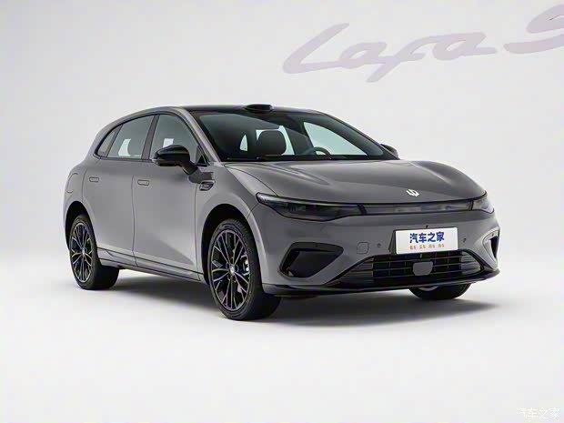 零跑Lafa5预售将启：续航达605公里，2025年上市_零跑汽车 零跑Lafa5 2026款 基本型_汽车新闻-中关村在线