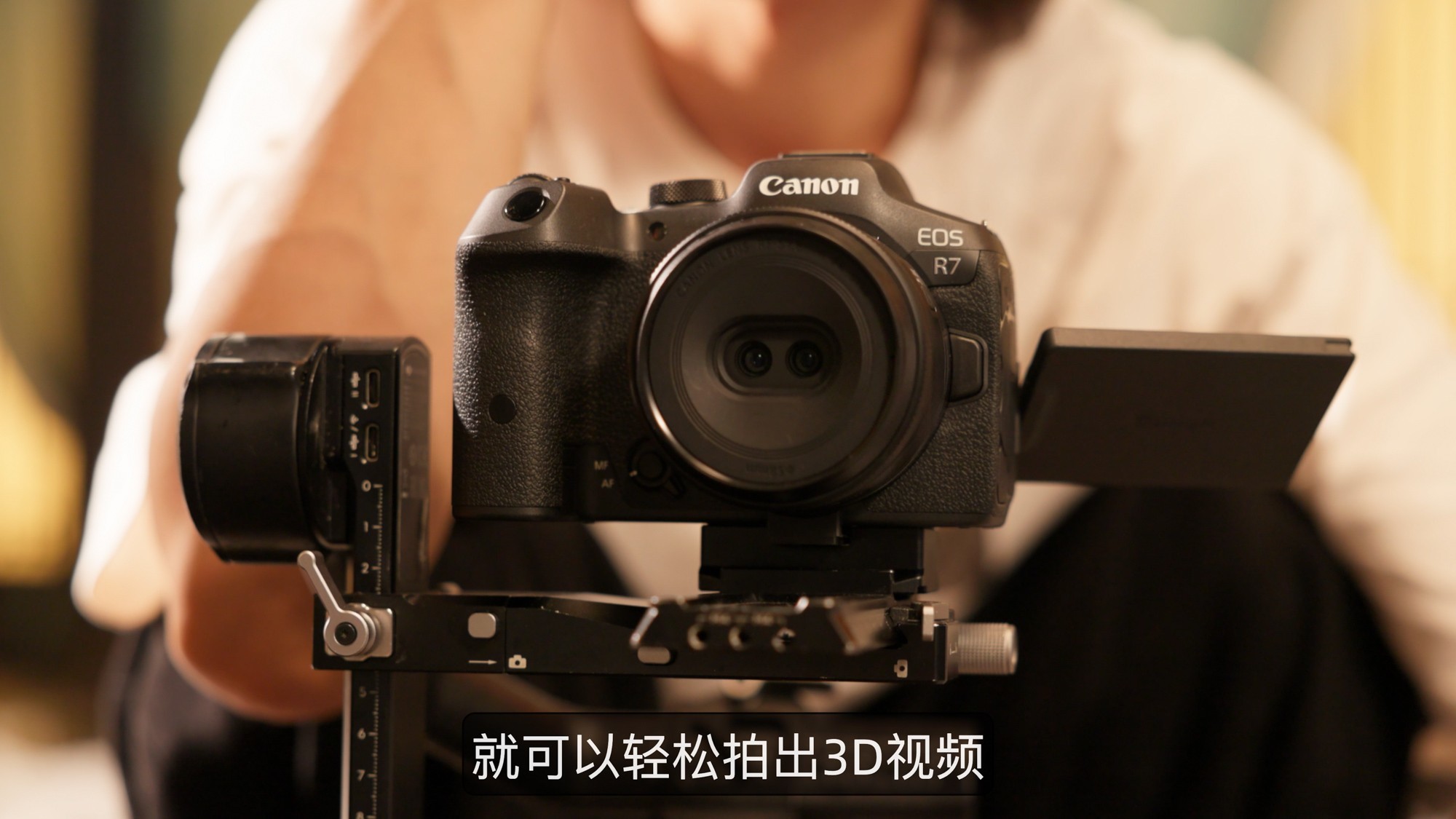 用3D影像为二次元破壁！佳能EOS VR Cosplay空间视频亮相_佳能 EOS R5 Mark II_数码影音-中关村在线