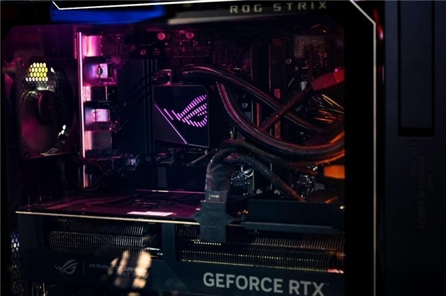 硬核狂欢！ROG高性能台式机燃爆BW2025，助力玩家享受极致电竞体验_厂商动态-中关村在线