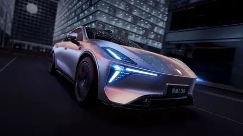 深蓝L06正式亮相：激光雷达+3纳米芯片，智能驾驶再升级_深蓝汽车 深蓝L06 2025款 基本型_汽车新闻-中关村在线