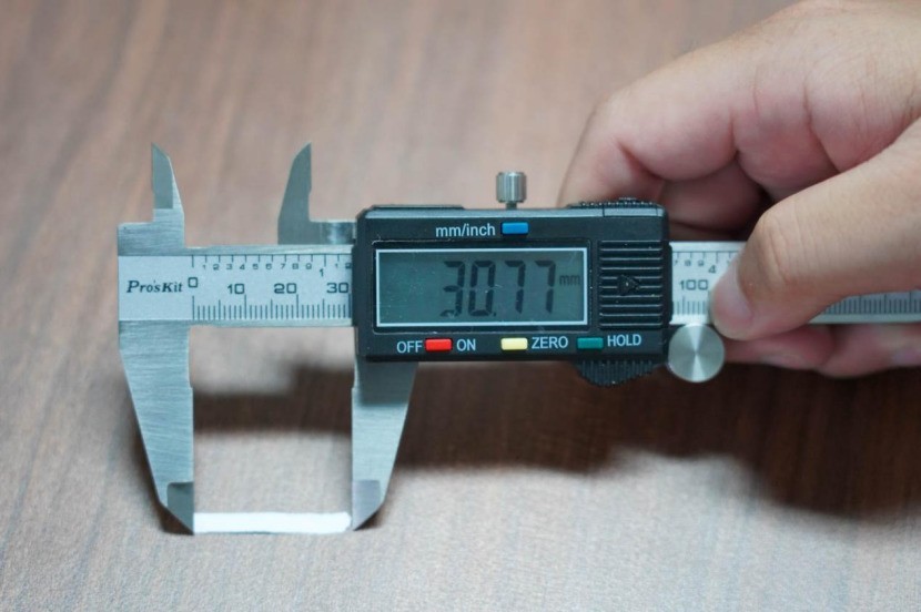 体积小巧实力强悍 科密DS01碎纸机评测（全文）_科密 DS01_办公打印评测试用-中关村在线