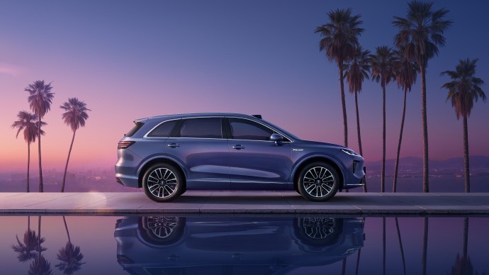 鸿蒙智行联合上汽发布尚界H5，外观内饰亮相，9月上市（全文）_鸿蒙智行 尚界H5 2025款 基本型_汽车新闻-中关村在线