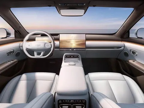 长安启源A06内饰官图发布，预计下半年上市_长安启源A06 2025款 210kw 基本型_汽车新闻-中关村在线