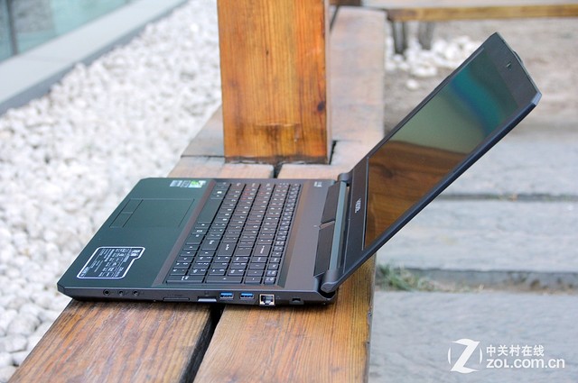 四代i7配GTX965M 战神Z7M游戏本评测（全文）_笔记本评测-中关村在线