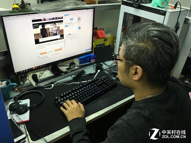 欧姆龙G轴加持 雷柏V806 RGB机械键盘评测（全文）_雷柏 V806幻彩RGB背光游戏机械键盘_键鼠评测-中关村在线