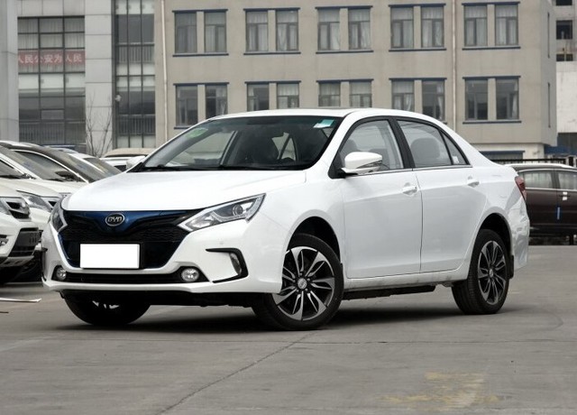 续航300km 比亚迪秦EV300纯电动将上市_汽车科技新闻-中关村在线