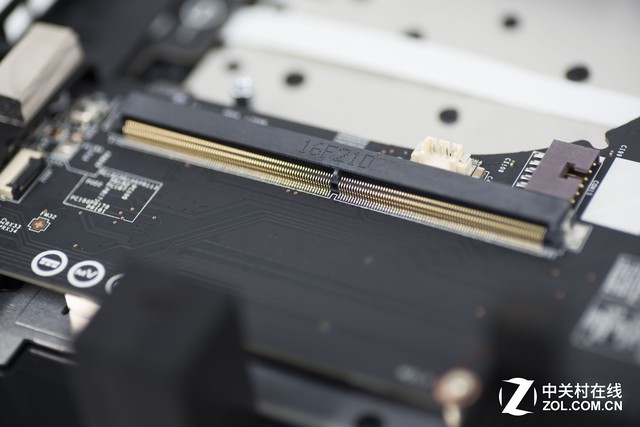 十热管散热与标准MXM_笔记本评测-中关村在线