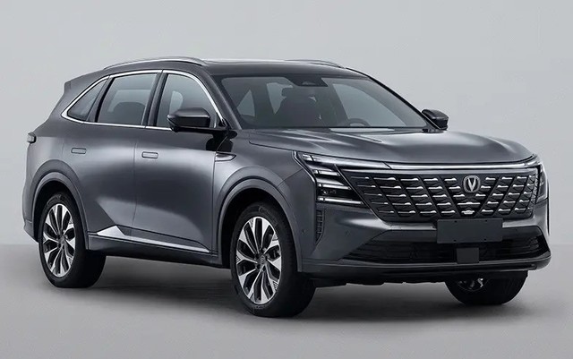 长安汽车全新紧凑型SUV CS75 PLUS外观曝光 具备智能座舱特征_长安CS75 PLUS 2022款 经典版 1.5T 自动先锋型_汽车新闻-中关村在线