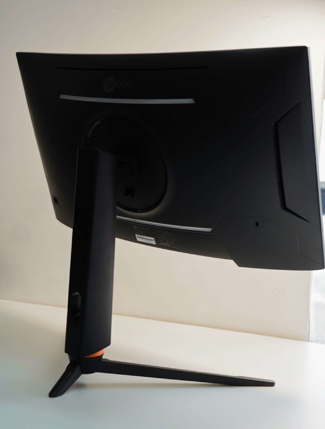 华为遥遥领先，联想Lecoo K2728QLC电竞显示器开始狂飙_游戏硬件显示器-中关村在线