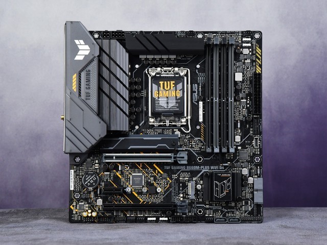 12代小钢炮 华硕B660重炮手D4 WIFI主板图赏_华硕 TUF GAMING B660M-PLUS WIFI D4_游戏硬件主板-中关村在线