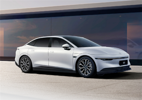 极氪007增强版上市：800V仅售20.99万元（全文）_极氪007 2024款 四驱版 75kWh_汽车科技新闻-中关村在线