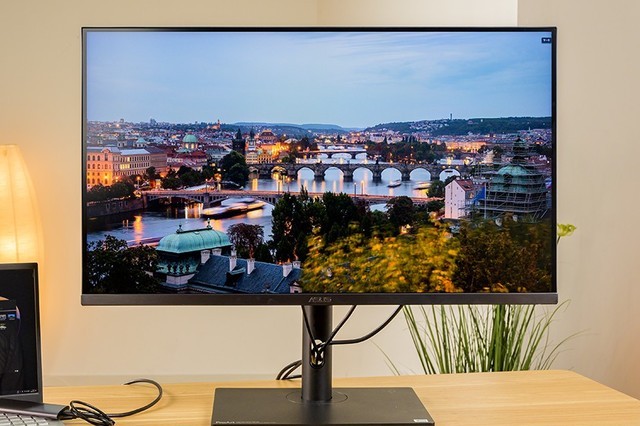 华硕创艺32专业显示器PA32UCR评测：MiniLED面板 为创作而生_华硕 ProArt Display PA32UCR_游戏硬件显示器-中关村在线