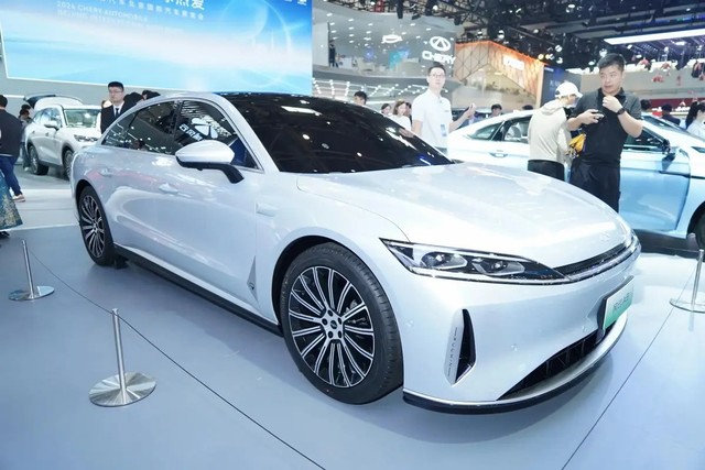 奇瑞风云A9综合续航1400公里 200Km纯电续航（全文）_奇瑞 风云A8 2024款 127 驭风版_汽车新闻-中关村在线