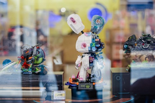 TOP TOY“狂欢”:单店单月业绩达三百万,八月GMV破亿_业界资讯-中关村在线