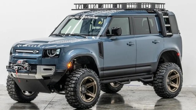 2.0T+8AT，全时四驱，离地超400mm，越野能力顶尖，回头率100%（全文）_路虎卫士 2023款 改款 110 5.0T V8_汽车科技新闻-中关村在线