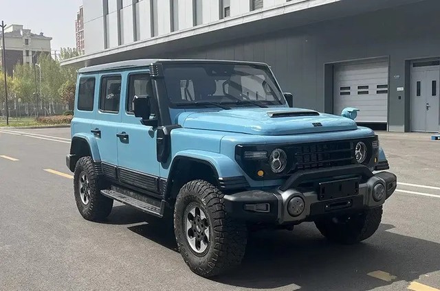 神似大G ！北汽212全新车型曝光_北汽制造 212 2023款 狙击手 2.4T 手动轻装款_汽车新闻-中关村在线