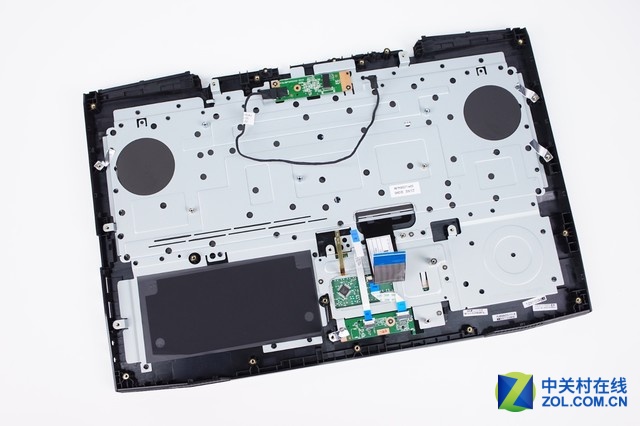 酷炫红黑配色 炫龙炎魔T50拆机图赏_炫龙 炎魔T50-781S1N_笔记本新闻-中关村在线
