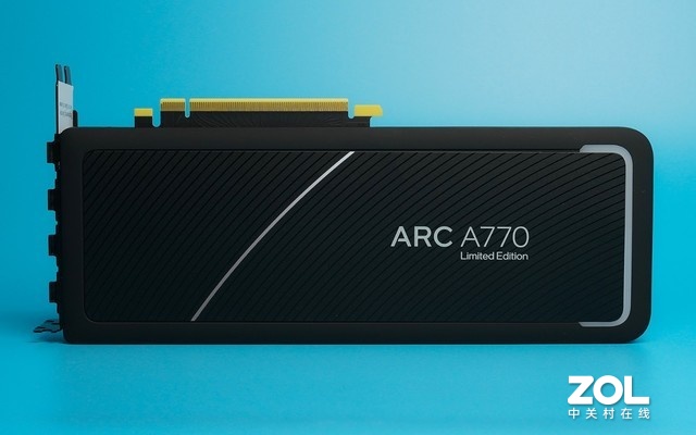 炫酷RGB灯效+类肤质感卡身 开箱英特尔锐炫A750/A770_笔记本评测-中关村在线