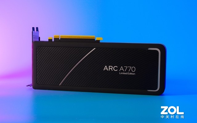 炫酷RGB灯效+类肤质感卡身 开箱英特尔锐炫A750/A770_笔记本评测-中关村在线