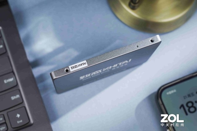 老爷机特效“强心剂” 致态SC001 XT固态硬盘赏析_长江存储·致态 SC001 XT _游戏硬件存储-中关村在线